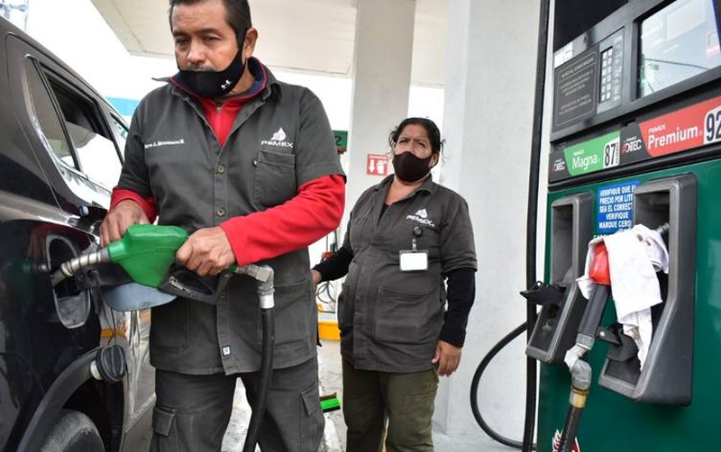 Aprueban más aperturas de gasolineras de Pemex