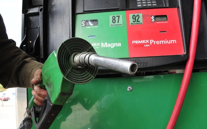 La venta de gasolinas aumentó 60% en octubre: Pemex